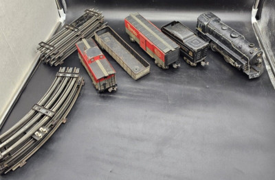 MARX Toy Train Freight Set: 999 Locomotive / Cars / Track / Transformer ...