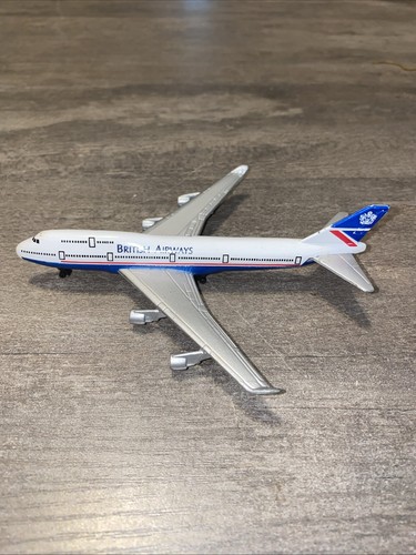 BRITISH AIRWAYS BOEING B747-Airplane Diecast Aircraft Model 1:400? | eBay