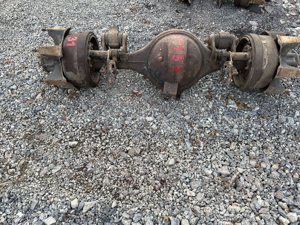 Kenworth C500 Drive Axle Rear Eaton Spicer Ratio 3.51 1988 Split Rim ...