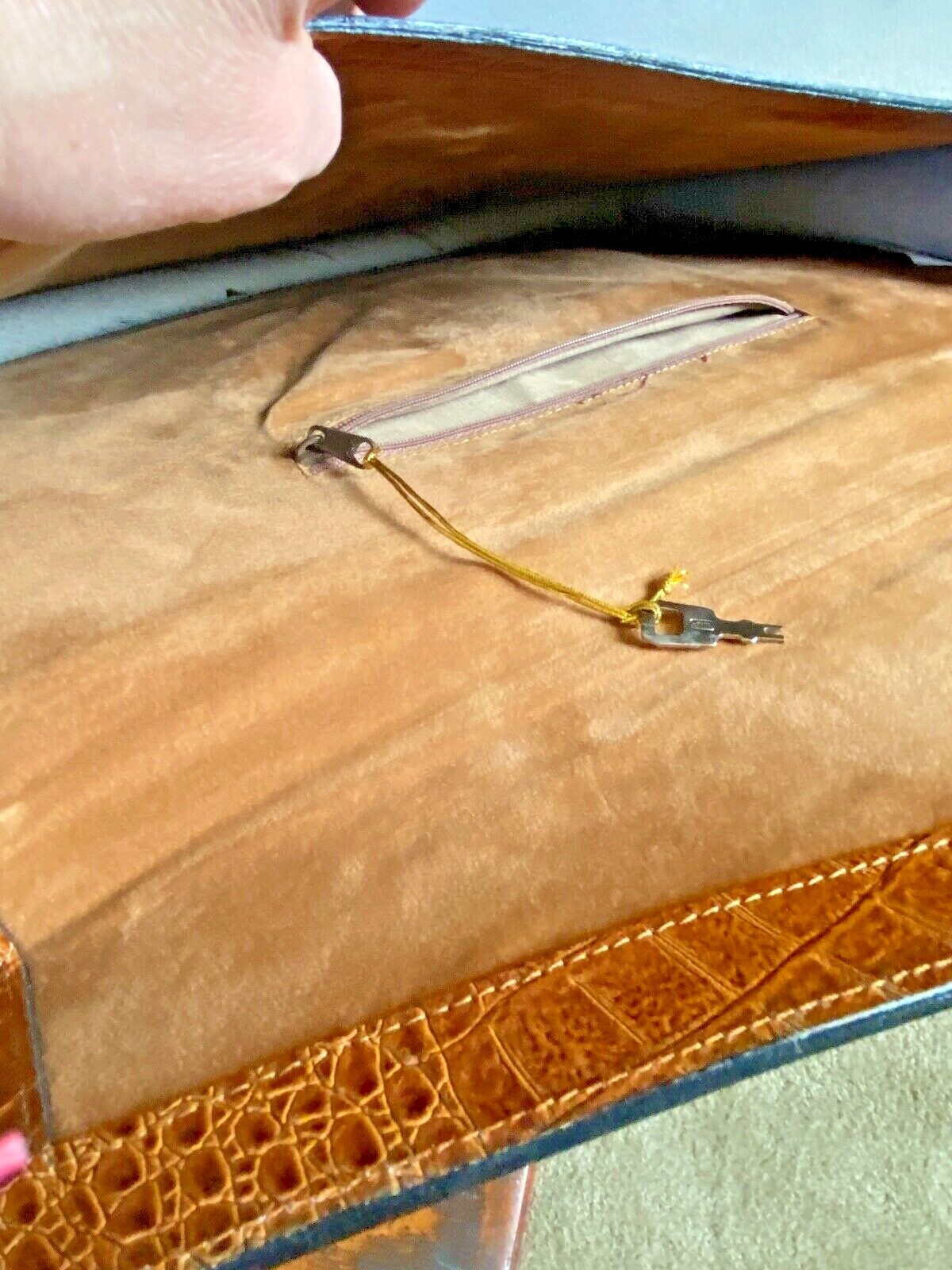 Vintage Amiet Locking Attache Briefcase Document Bag Alligator ...