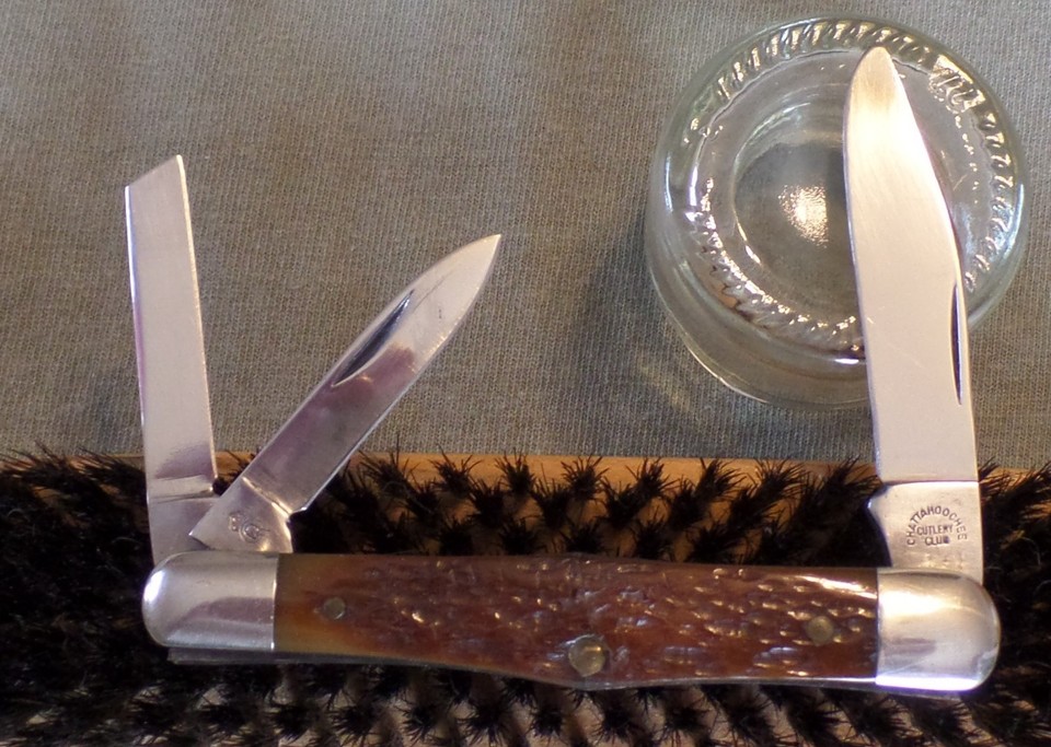 Queen #48 Jigged Brown Bone Whittler Knife USA Made Chattahoochee Knife ...