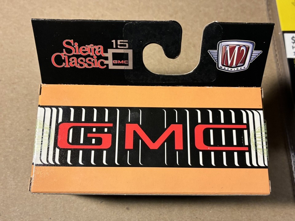 M2 Machines Square Body 1:64 1976 GMC Sierra Grande 15 Orange SS02 + 88 ...