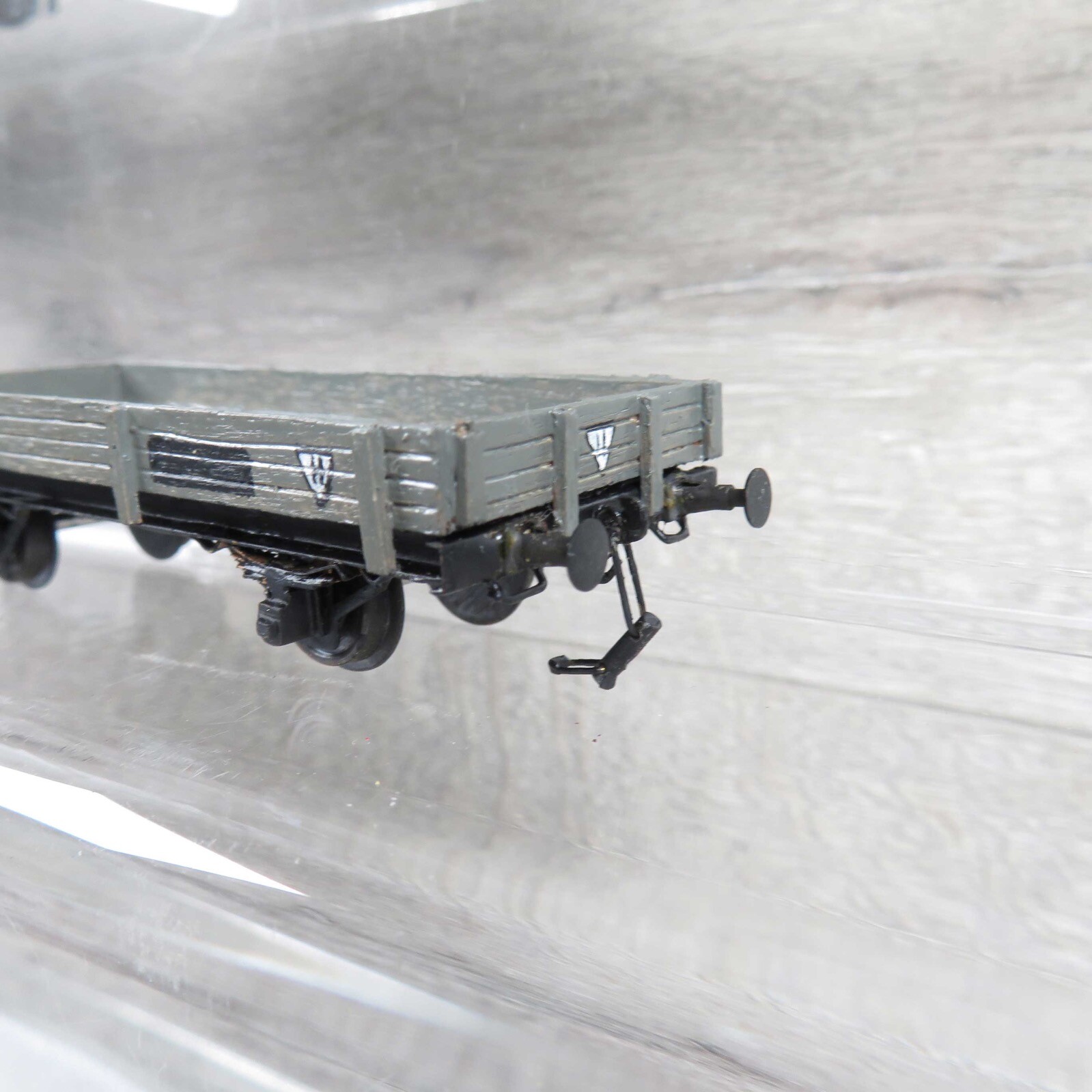 VERSCH. MARKEN Teilw. Eigenbau - H0 - KKSTB KFNB - 4x Güterwagen - # ...