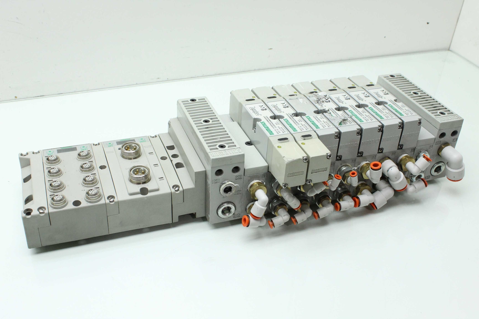 Numatics 123BA4Z2MN00061 Valve Assembly / 240-206 Input / 240-180 ...