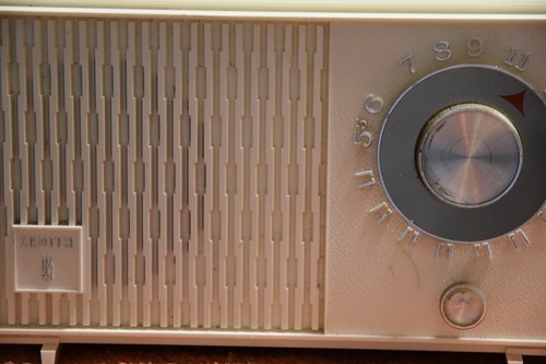 VTG ZENITH AM TUBE RADIO TABLE MODEL M506W A1 SHAPE WORKS/NOT ALL ...