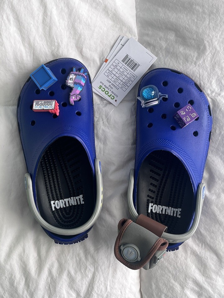 Fortnite X Crocs Classic Clog Battle Bus Men's 4, Women's 6 | eBay