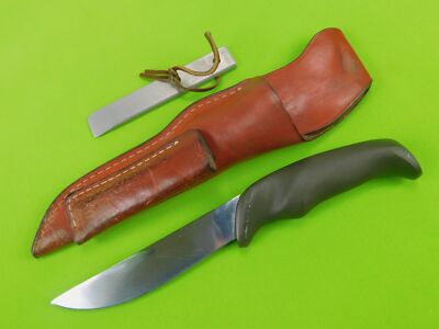 Vintage 1970s US Gerber Magnum Hunter Armorhide Knife w/ Sheath ...