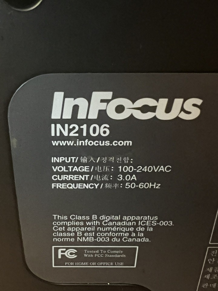 InFocus IN2106 DLP Multimedia Video Projector | eBay