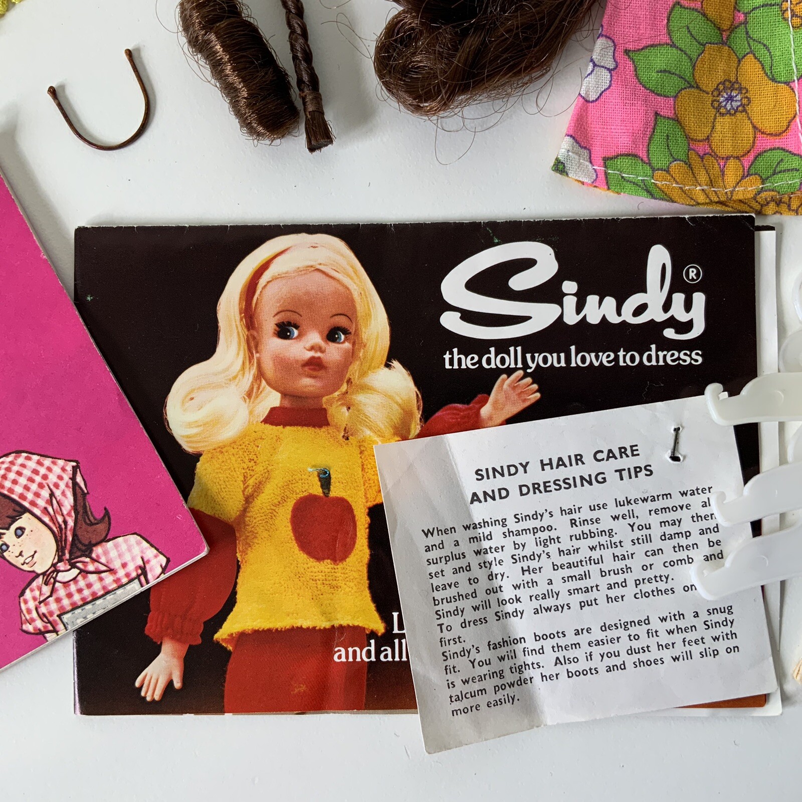 Vintage 1970’s Pedigree Sindy Doll Clothes Shoes Booklets Assorted Job ...