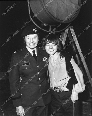 4279-030 great candid Martha Raye Jack Wild on set film Pufnstuf 4279 ...