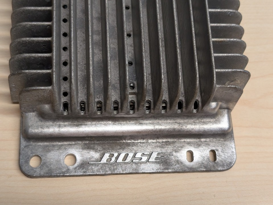 03-06 Chevy Silverado Sierra Avalanche EXT Cab Amplifier Amp Bose OEM ...