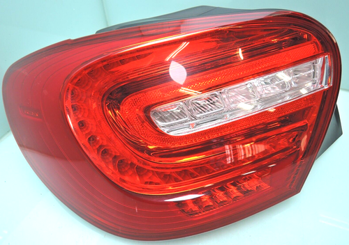 MERCEDES / A45 AMG / W176 / RÜCKLICHT RÜCKLEUCHTE links 1769063300 ...