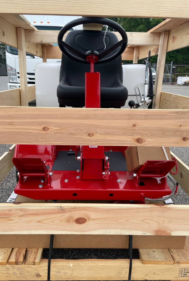 NEW Brite Striper 7000 Ride On Airless Paint Striping Machine with ...