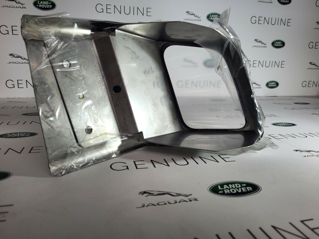 Genuine Land Rover Right Hand Rear Bumper Support Bracket - LR027871 ...