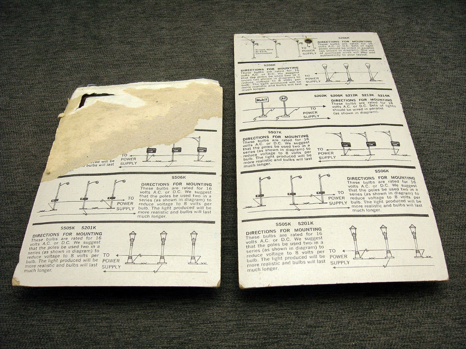 Vtg Life LIke A&P Light Ups Model Railroad Lighted Traffic Light Posts ...