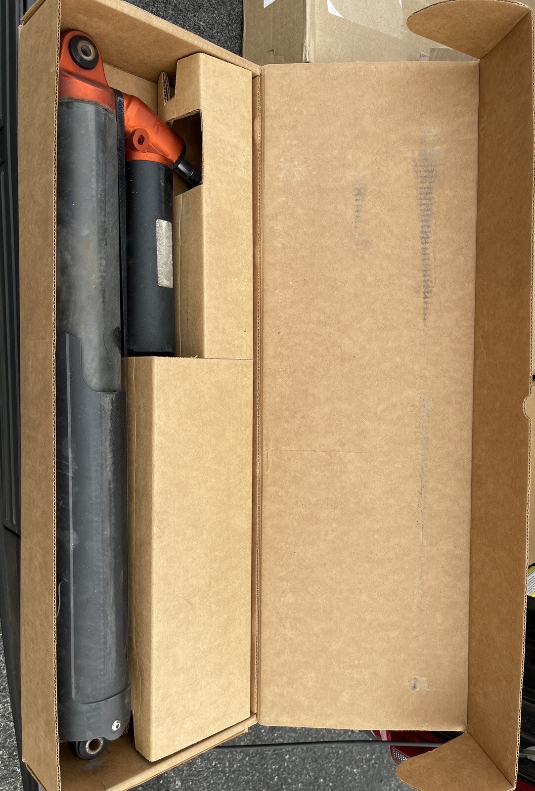 Genuine Ford Shock Absorber Assembly ML3Z-18125-BG | ML3Z18125BJ | OE ...