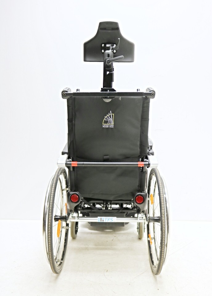 Lifestand LSR Rollstuhl mit elektrischer Stehfunktion SB 40 cm Akkus ...