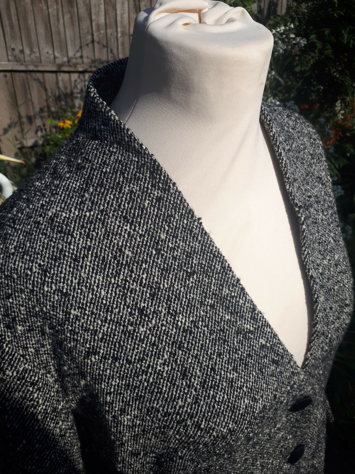 Jaeger designer virgin wool tweed style black jacket … - Gem