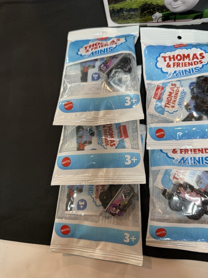 Thomas & Friends Minis Lot Of 8 Plus Display Box DUPLICATES Ashima ...