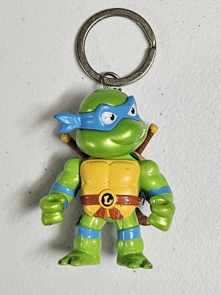 2016 Teenage Mutant Ninja Turtles Leonardo Keychain Viacom Nickelodeon ...