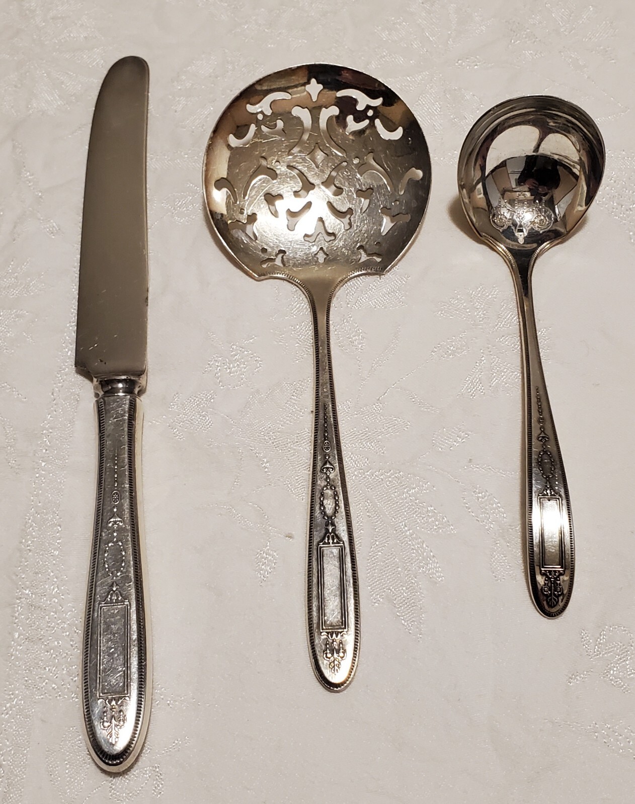 Oneida Community Plate, Grosvenor Pattern, 21 Piece Lot, 1921 | eBay