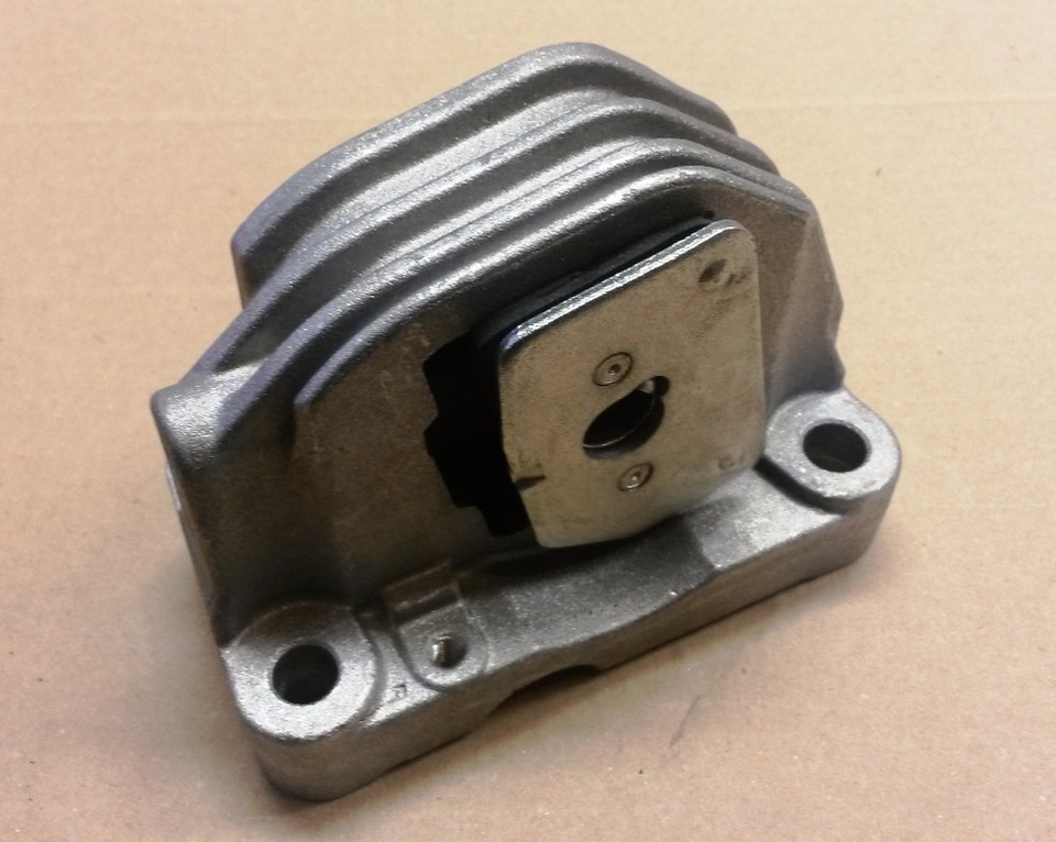 Engine Mount For Volvo S60 S80 V70 XC70 XC90 2.4D Ref. OE 30645447 ...