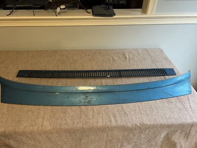 1968-72 Corvette Windshield Wiper Cover Door Hatch GM 3942792 + Grill ...