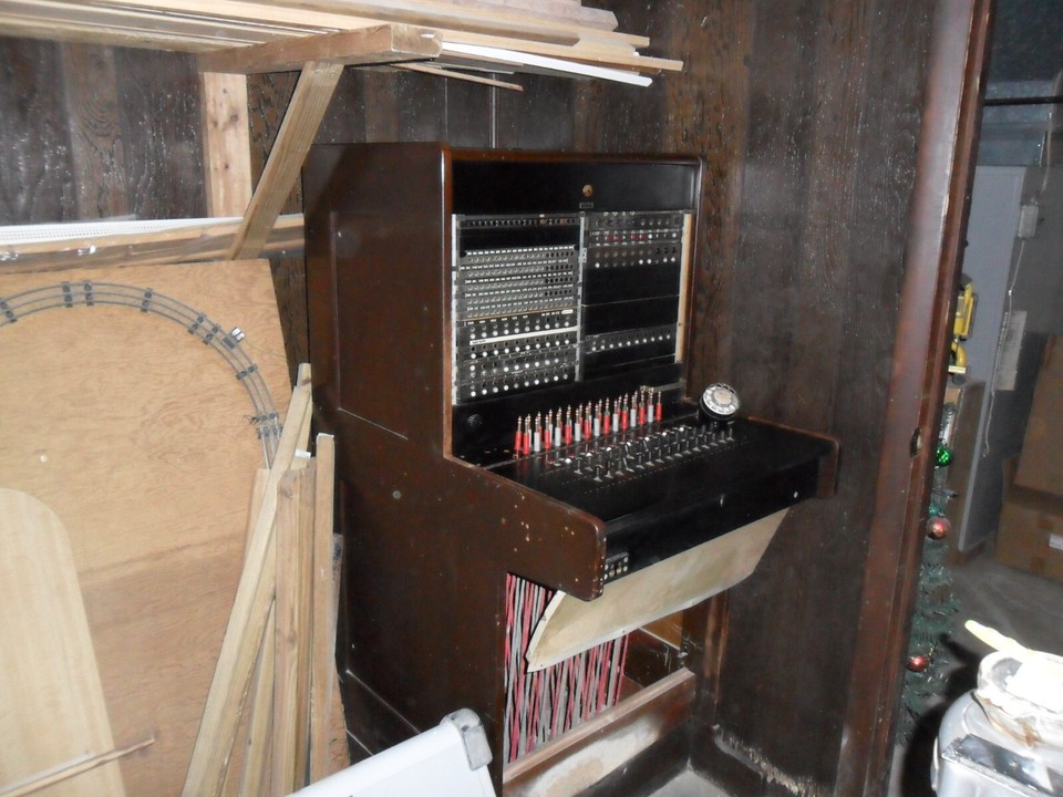 ANTIQUE WESTERN ELECTRIC TELEPHONE SWITCHBOARD CONSOLE 1930'S | eBay