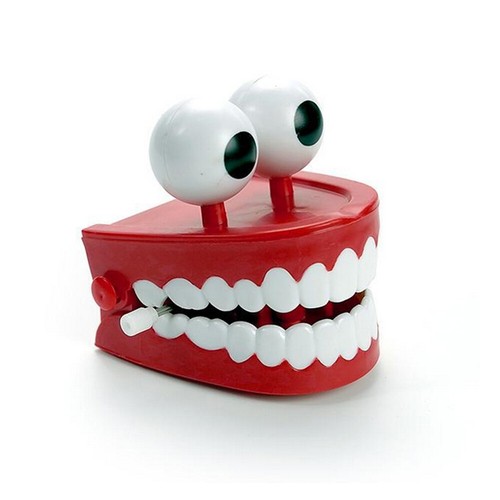 Chomping Teeth with LED Eyes Wind Up Joke Funny Prank Toy Kids Party ...