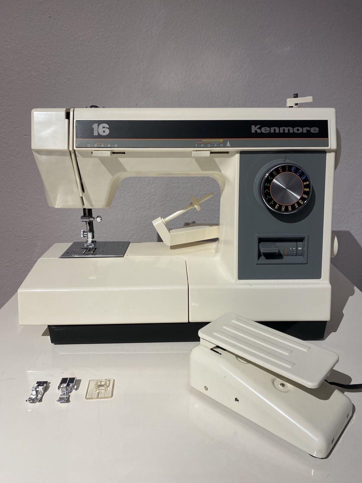 Vintage Kenmore 158 Sewing Machine WITH CASE** | eBay