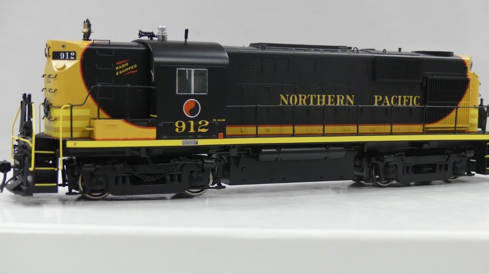 Rapido 31580 Ho Scale ALCO RS11 Northern Pacific #912 DCC & Sound | eBay