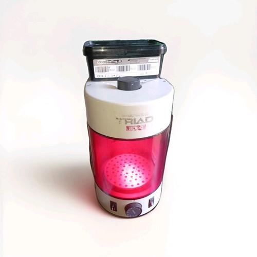 Dentsply Trubyte TRIAD 2000 Visible Light Curing Unit With Curing Trays ...