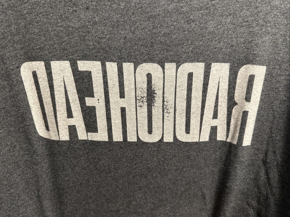 XL Radiohead 2018 US Tour Shirt Peace Symbol Flag WASTE Backwards Logo ...