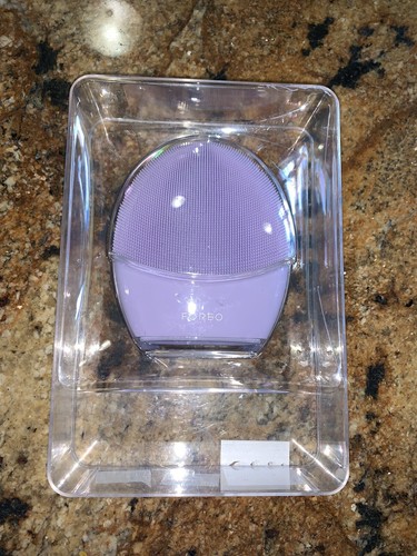 Foreo Luna 3 Smart Facial Cleansing and Massage For Sensitive Skin No ...