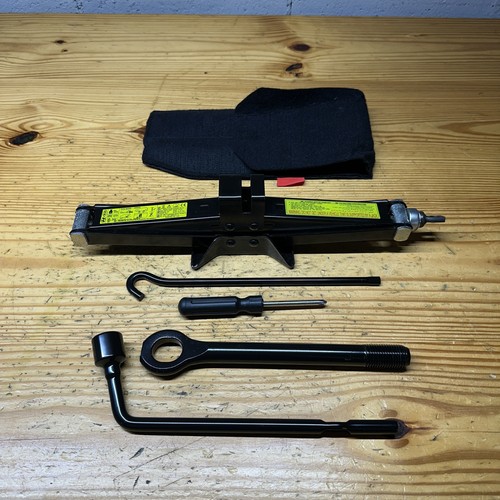 2017-2022 Kia Sportage Spare Tire Scissor Jack Tools Set Kit Lug Wrench ...