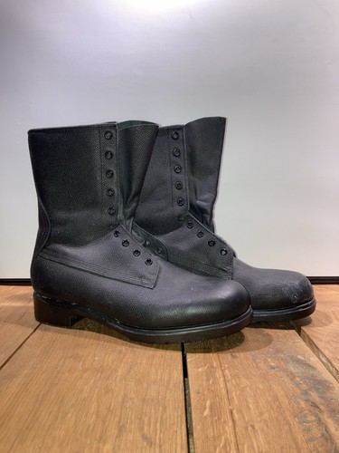 Canadian Armed Forces Webb Combat Boots US Size 9.5, Comes with brand ...