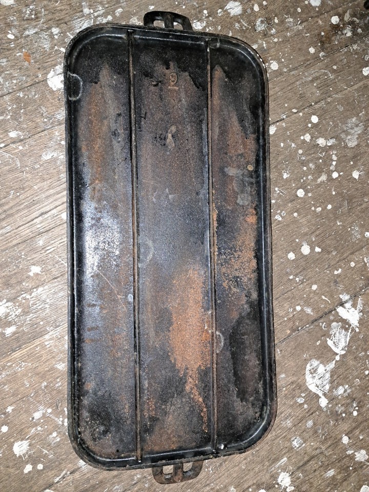 Vintage No. 9 Flat Cast Iron Pancake Griddle - Classic Antique Cookware ...