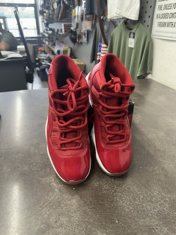 JORDAN 11 RETRO WIN LIKE 96 MENS 378037-623 SIZE 7.5 GYM RED/ BLACK ...