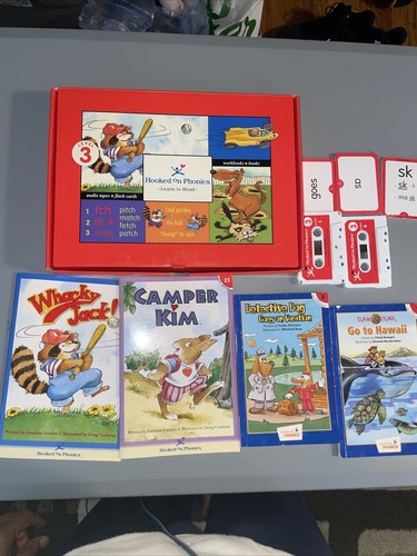 Hooked on Phonics “Learn to Read Level 3 Complete Box Set with Workbook ...