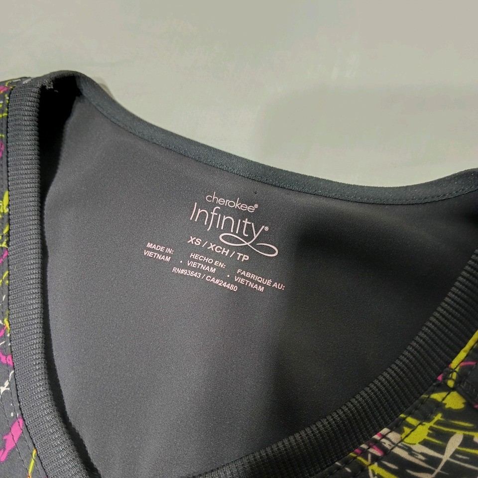 Infinity by Cherokee Mock Wrap Scrub Top Gray Paint Splatter CK608 Size ...