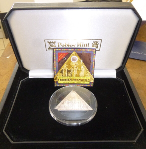 2009 Isle of Man 1 oz Silver, King Tut Triangle Coin, Sand from Egypt ...