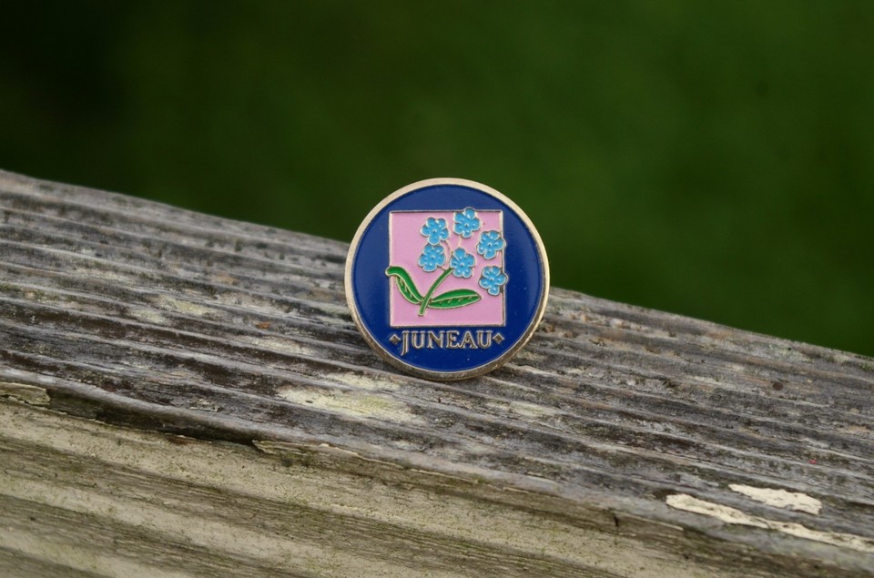 Juneau Alaska Alpine Forget-Me-Not State Flower Metal & Enamel Lapel ...