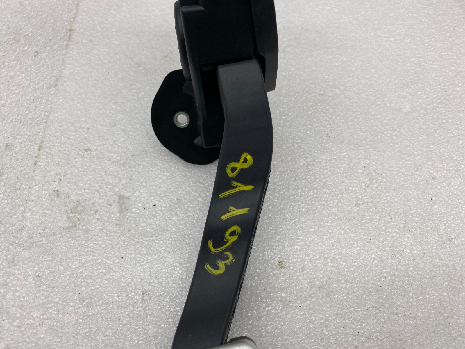 2012-2015 Tesla Model S MS Accelerator Throttle Pedal Assembly BE5C ...