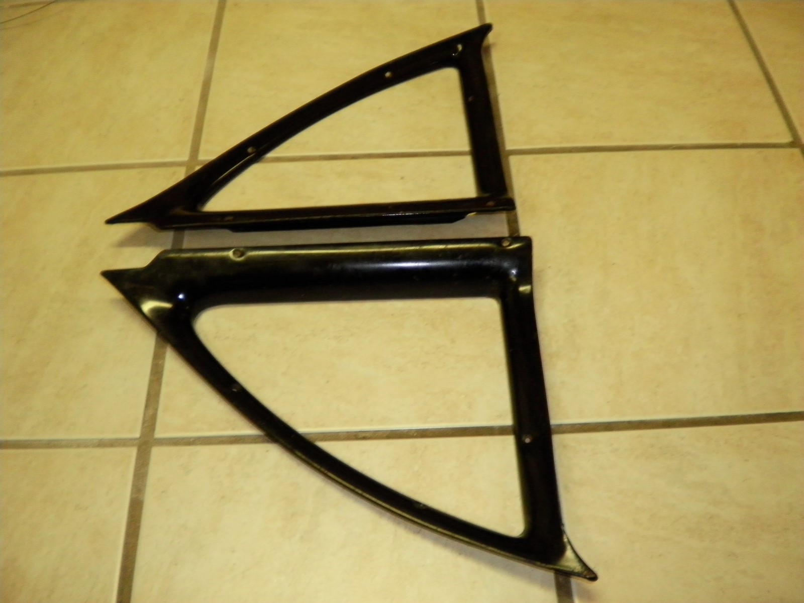 1955,1956 1957 Chevy GM Small Rear Side Window Garnish Moulding Trim R ...