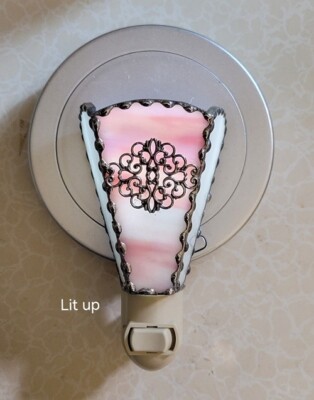 Plug in Wall Night Light Stained Glass Victorian Design Pink and white ...