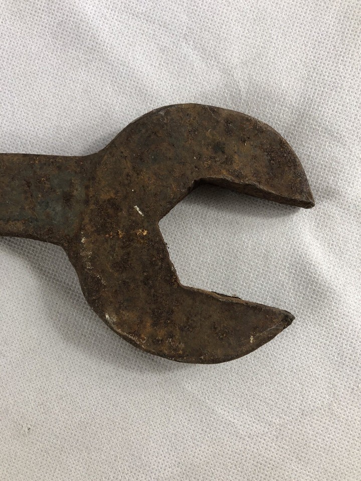Large Cast Iron 2 Sided Boston & Maine Railroad Train Wrench, 24" | eBay