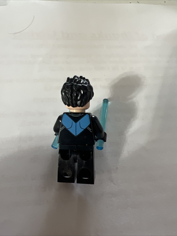 Lego Minifigure Night Wing Blue Logo DC Batman 11 30606 | eBay