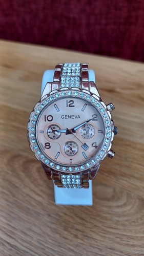 Ladies Geneva watch with date - All works see video - new battery | eBay