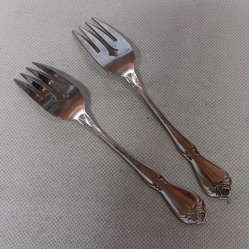 Oneida Arbor Rose True Rose Salad Forks 2 Stainless Steel 6.25" Rogers ...
