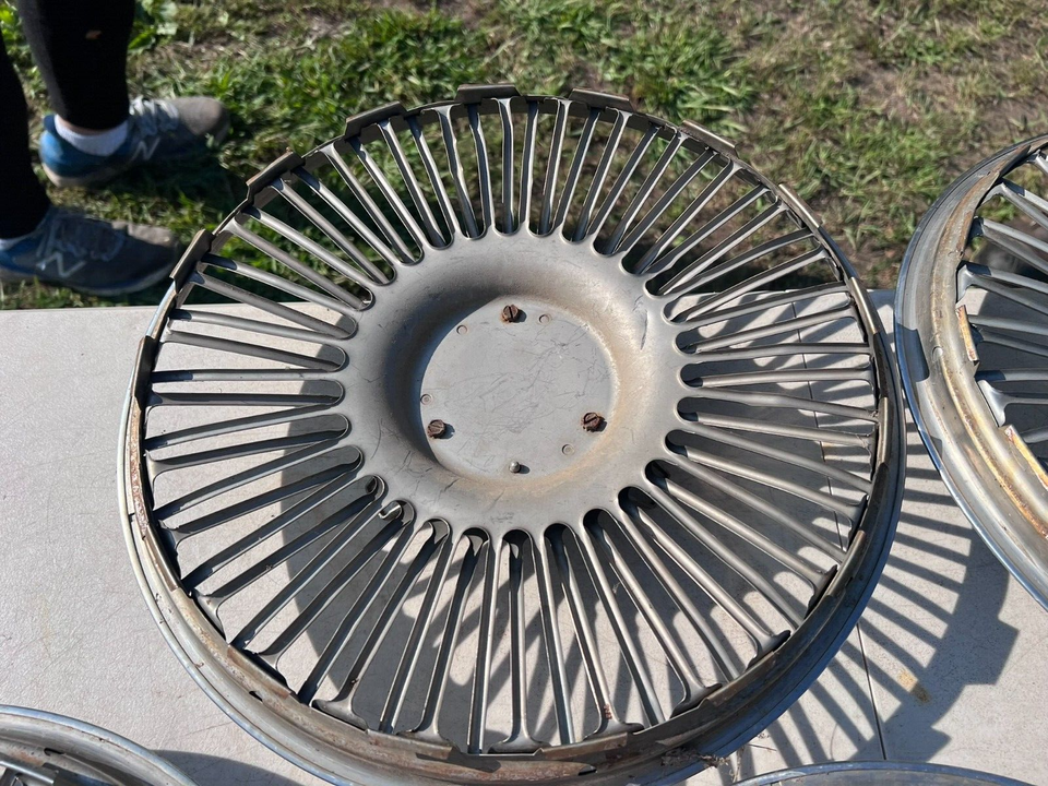 1964 1965 1966 FORD WIRE SPOKE SPINNER HUBCAPS SET OF 5 WHEEL COVER ...